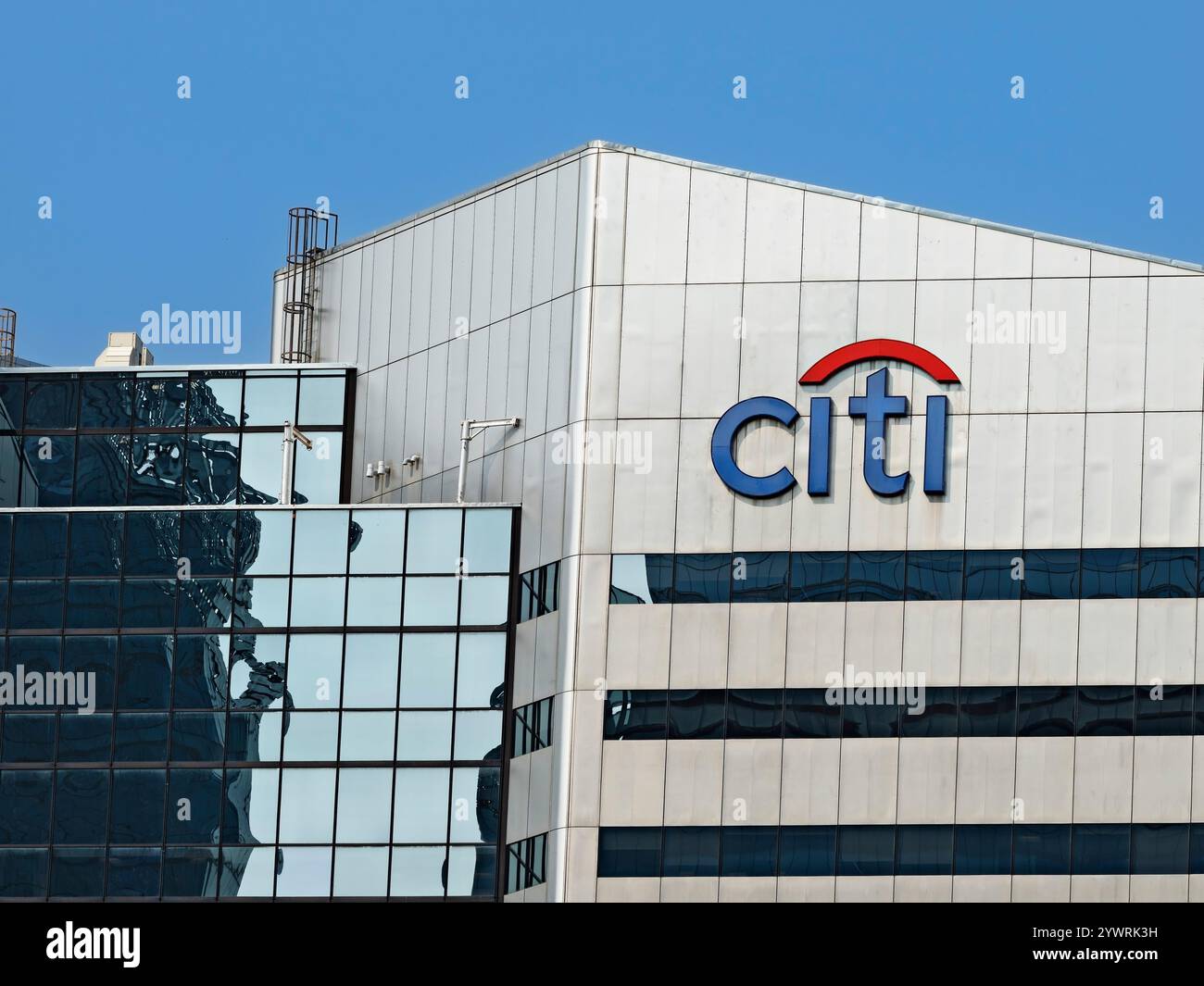 Toronto Canada / Toronto CITI Bank Building on Front Street West ...