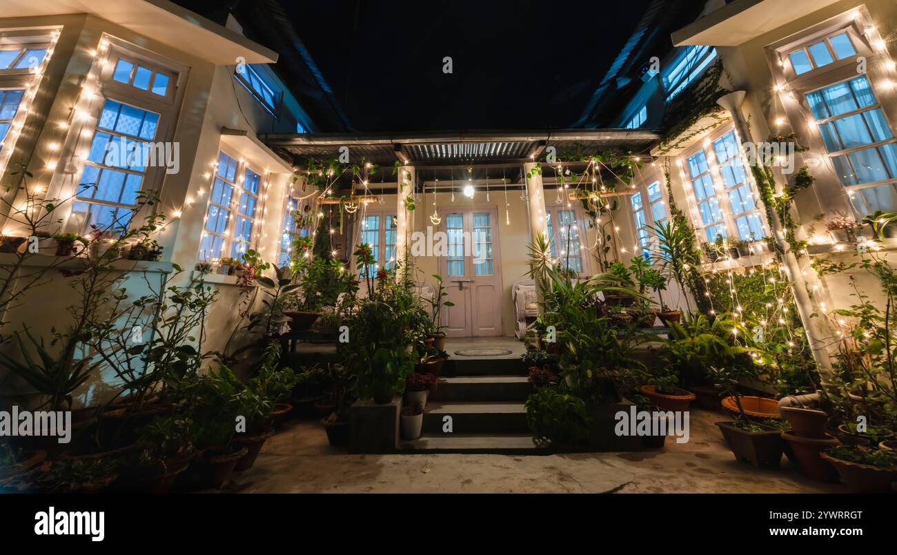 Indian festive lights hi-res stock photography and images - Alamy