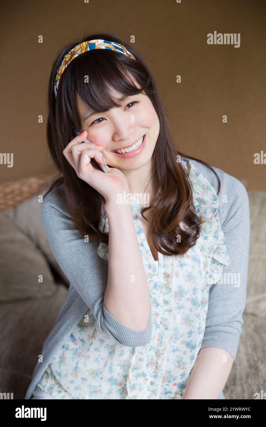 Speaking smile hi-res stock photography and images - Alamy