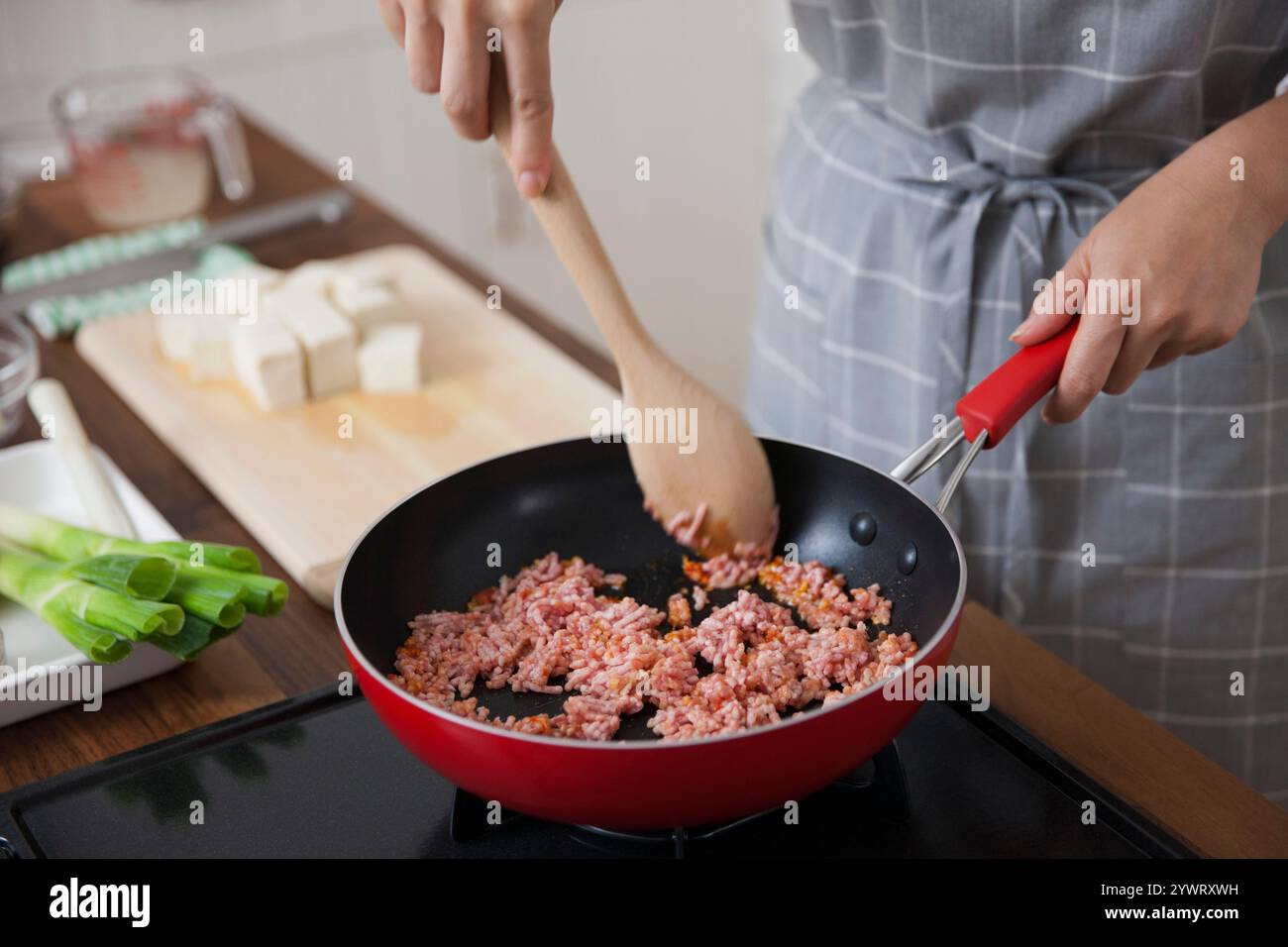 Frying onion minced onion hi-res stock photography and images - Alamy