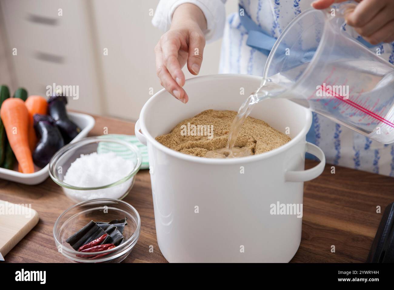 Cup water salt people hi-res stock photography and images - Alamy