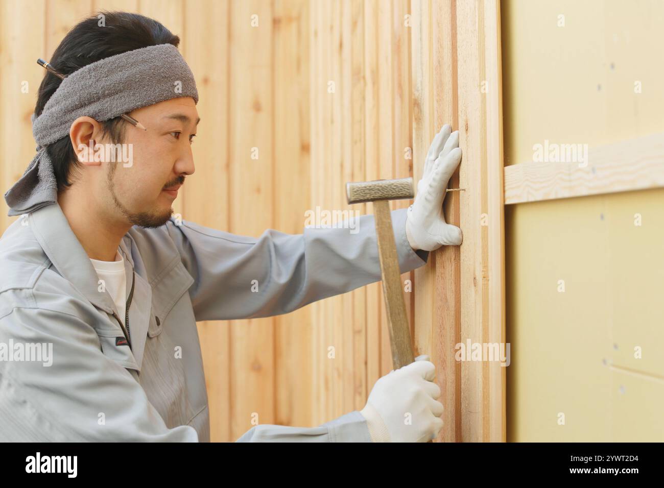 Hammer technique hi-res stock photography and images - Alamy