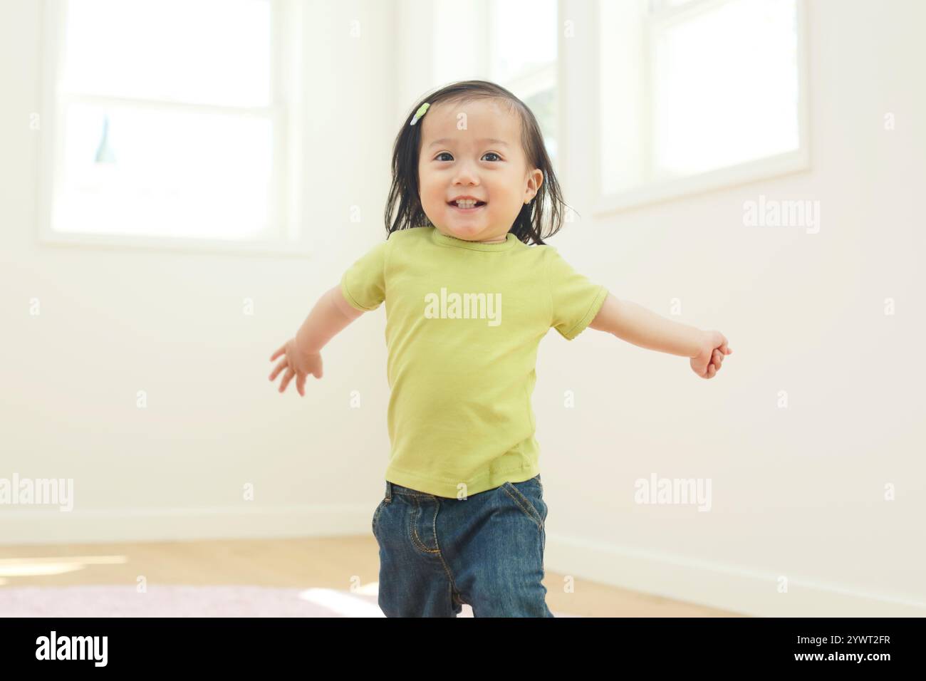 Running through the t hi-res stock photography and images - Alamy