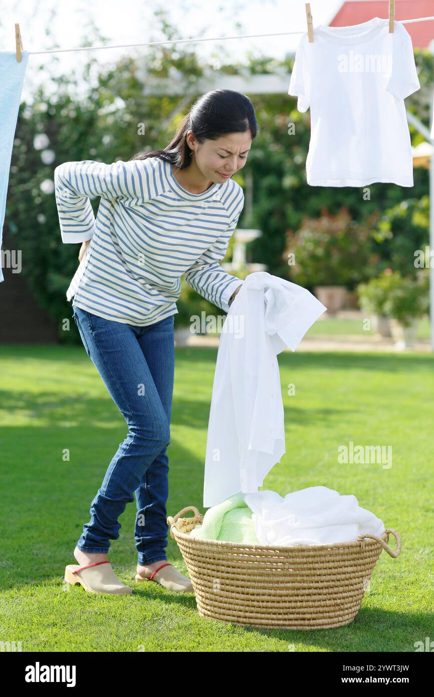 Hold back hair hi-res stock photography and images - Alamy