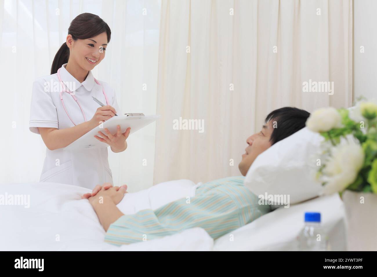 Patient hospital bed serious condition hi-res stock photography and ...