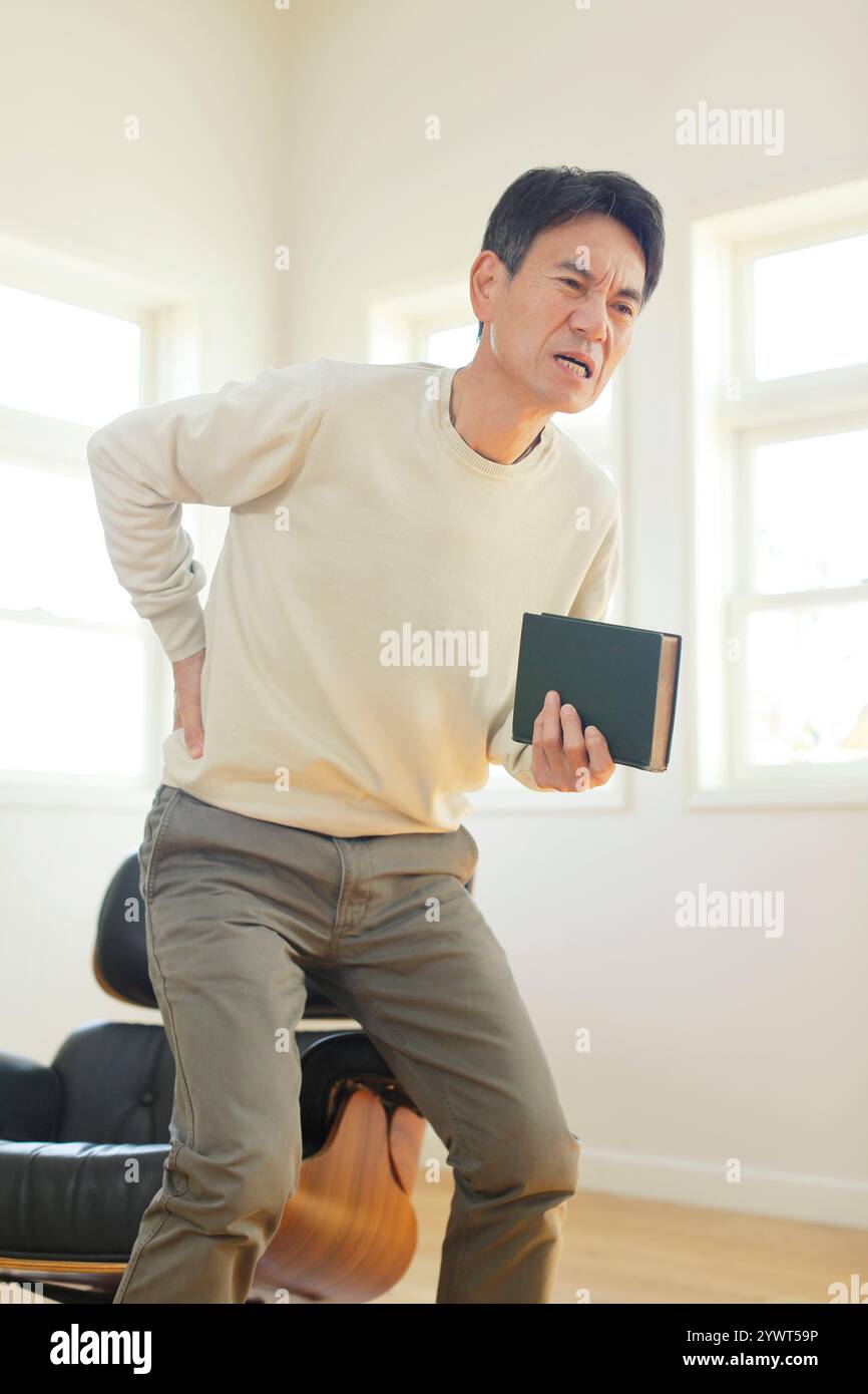 Middle age poor man hi-res stock photography and images - Alamy