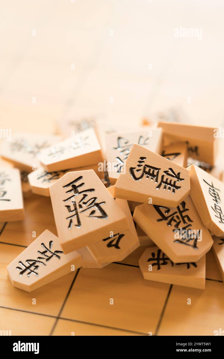 Shogi (Japanese chess game Stock Photo - Alamy