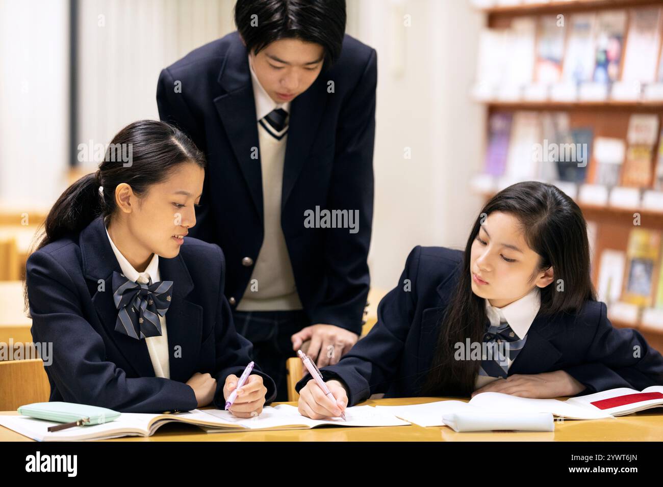 High school students studying with friends Stock Photo - Alamy