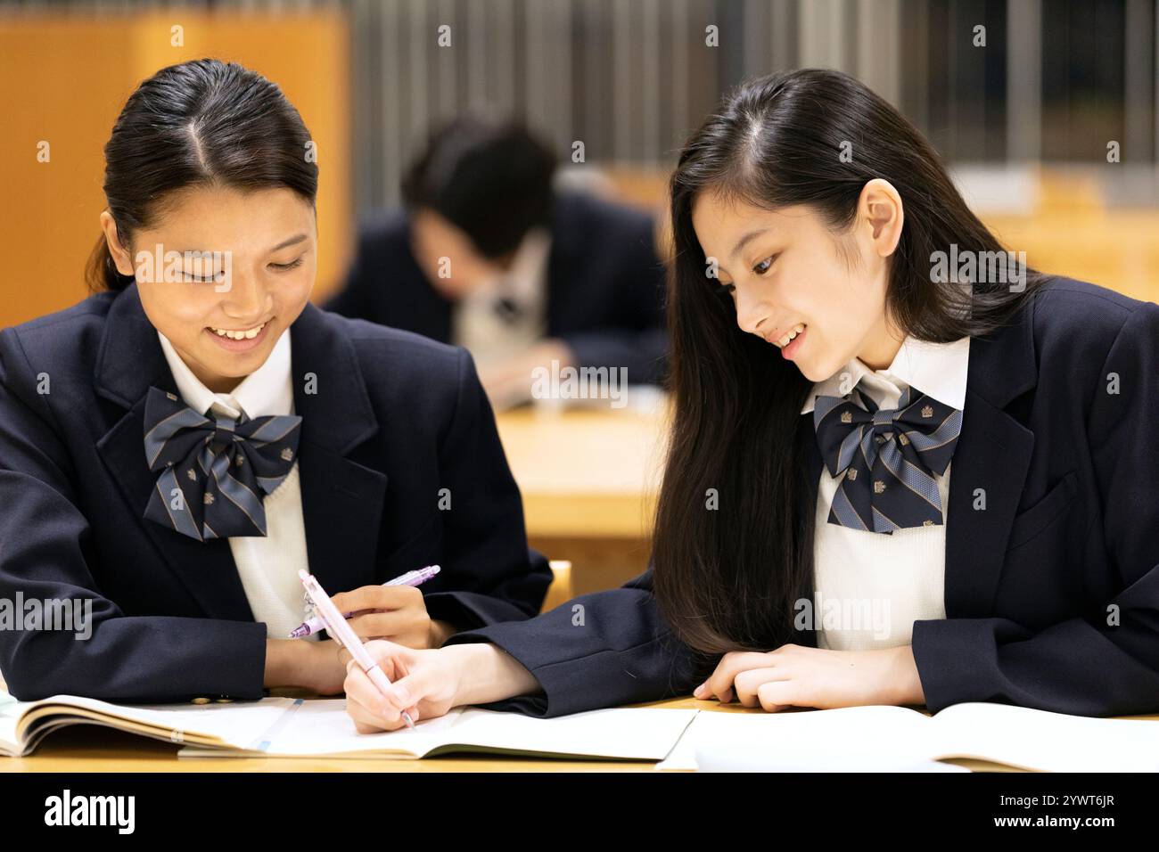 High school students studying with friends Stock Photo - Alamy
