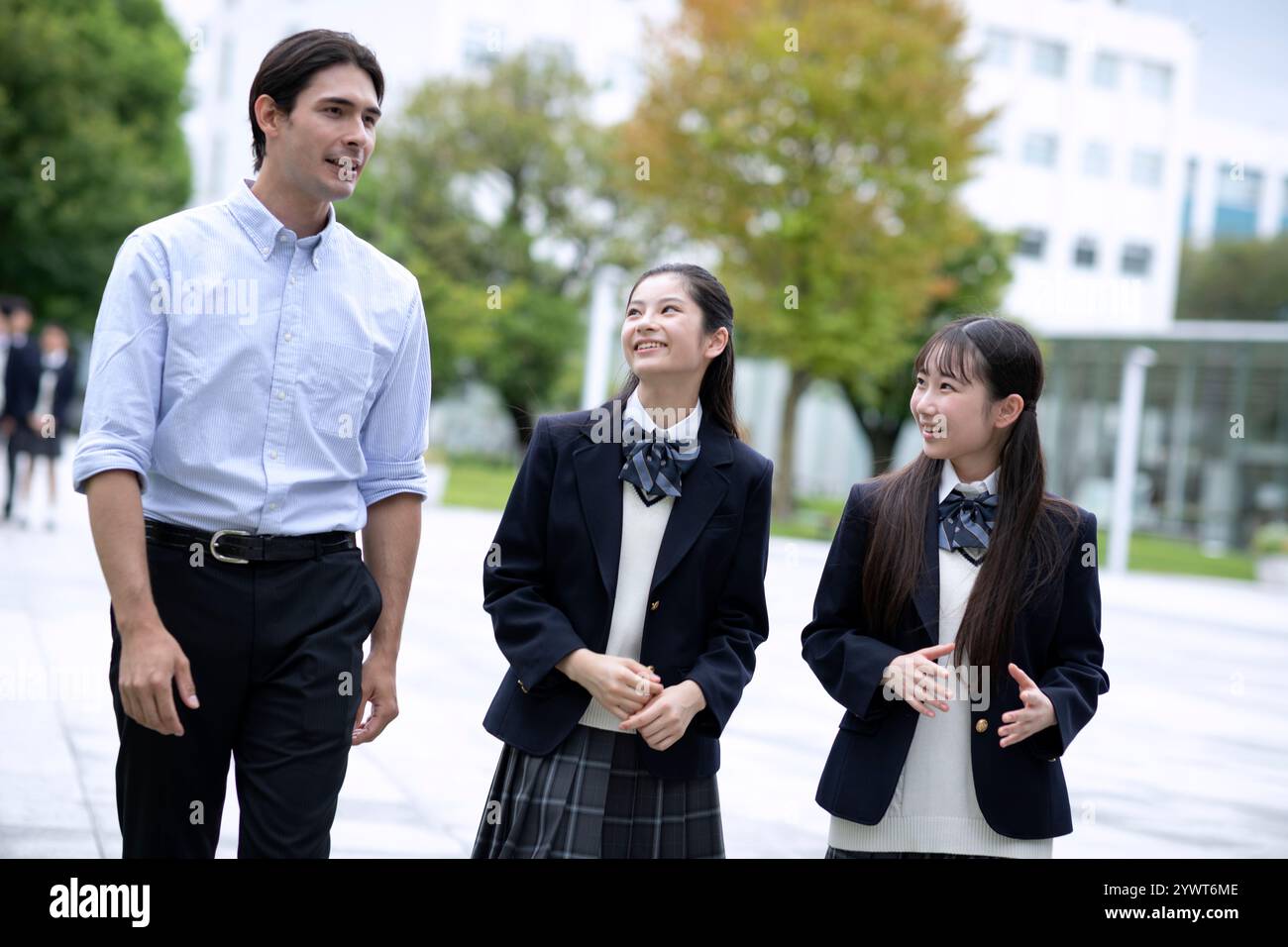 Foreigner walking hi-res stock photography and images - Alamy