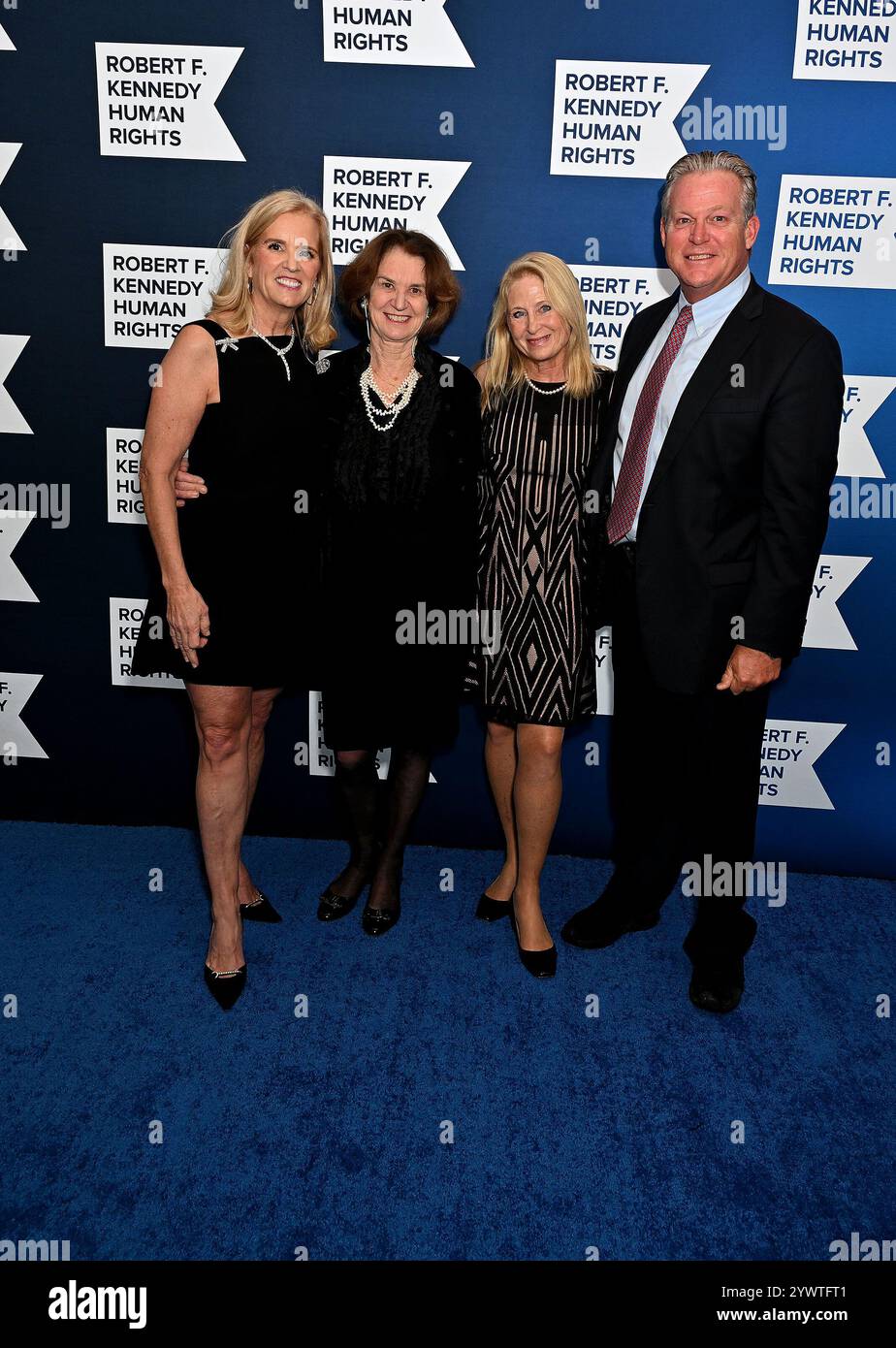 Kerry Kennedy, Kathleen Kennedy Townsend, Ted Kennedy and wife Kiki ...