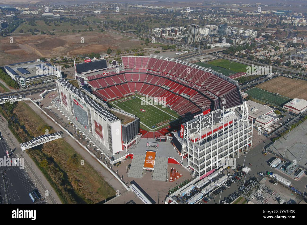 Levi's stadium aerial hi-res stock photography and images - Alamy