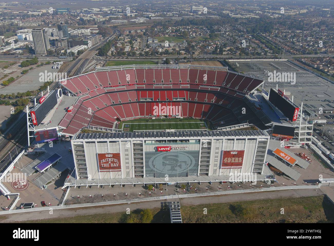 Levi's stadium aerial hi-res stock photography and images - Alamy