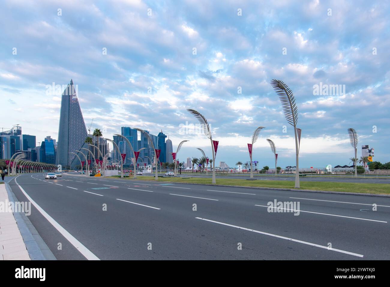 Doha corniche hi-res stock photography and images - Alamy