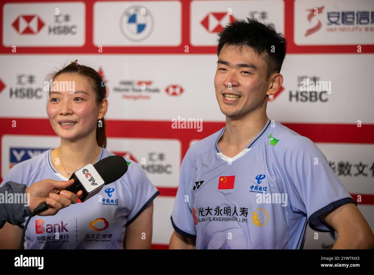 Chinese badminton players Jiang Zhenbang, Wei Yaxin defeat Chinese ...