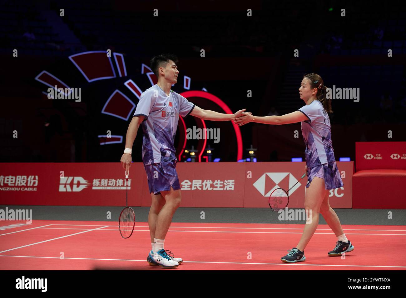 Chinese badminton players Jiang Zhenbang, Wei Yaxin defeat Chinese ...