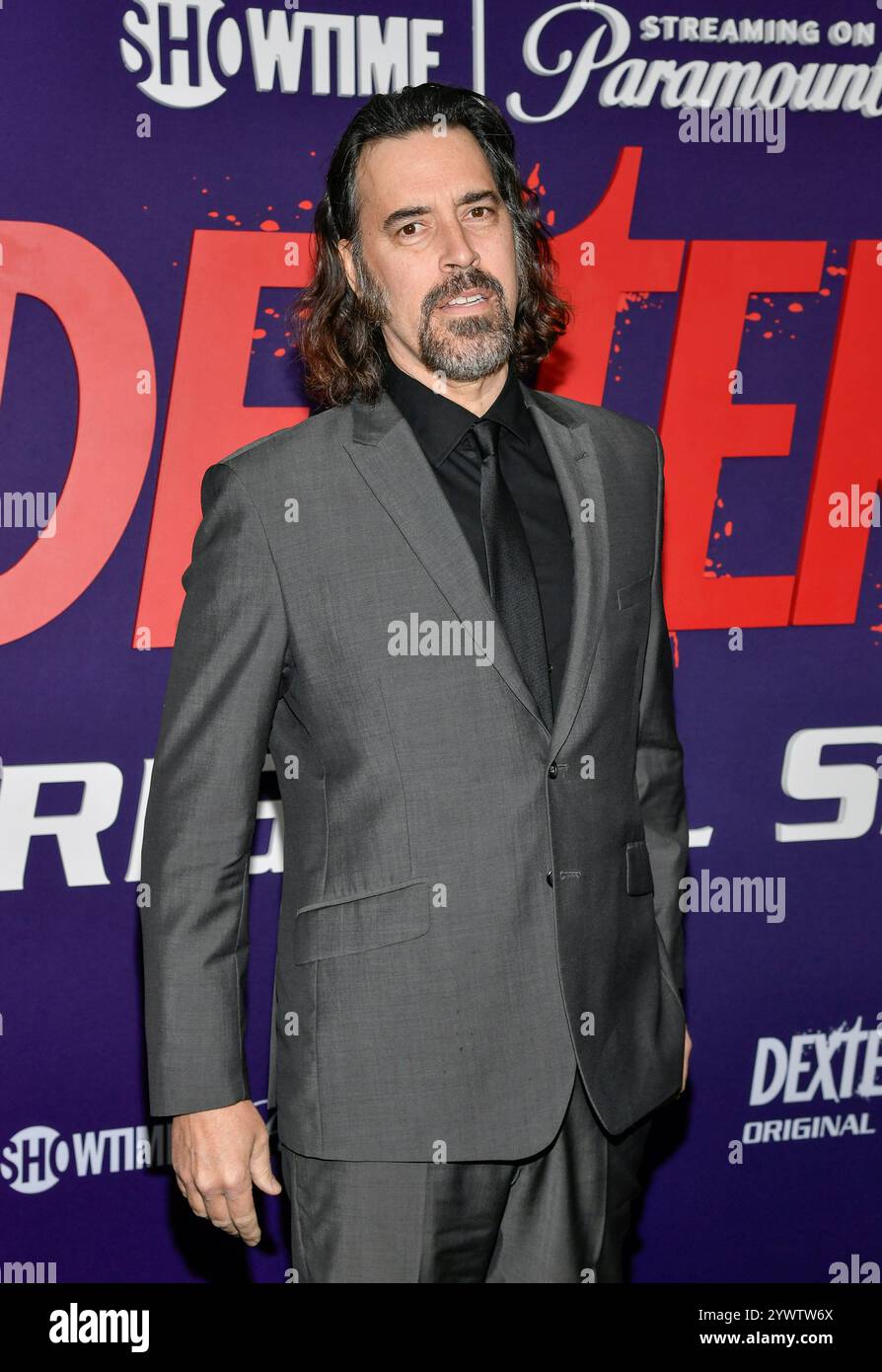 Jeff Daniel Phillips attends the premiere of the Showtime drama series ...