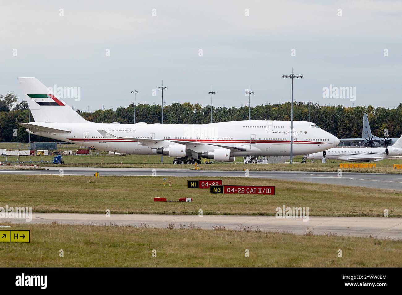 Saudi Boeing 777 at the executive apron London Stansted Stock Photo - Alamy