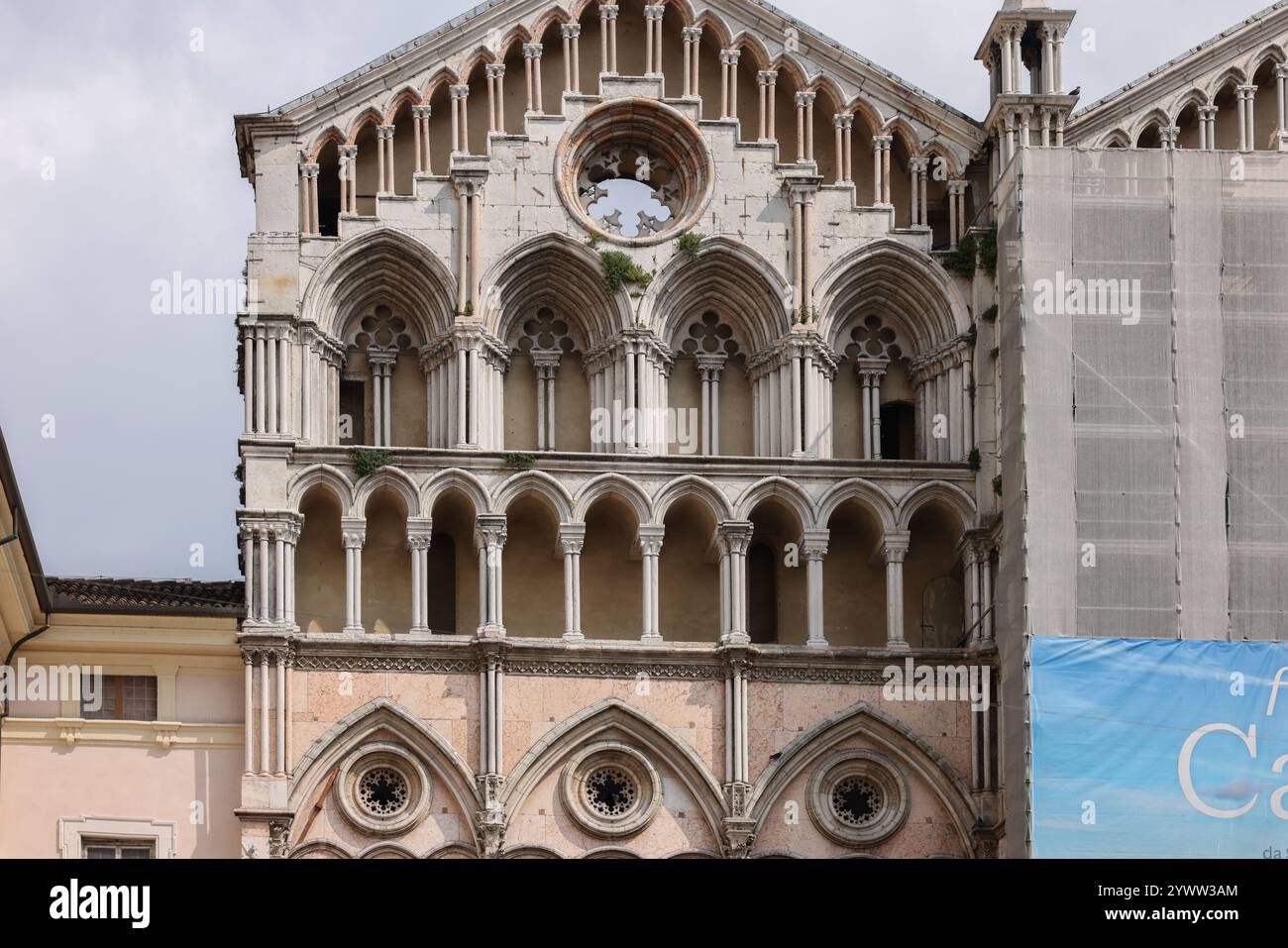Facade of Ferrara cathedral, Basilica Cattedrale di San Giorgio ...