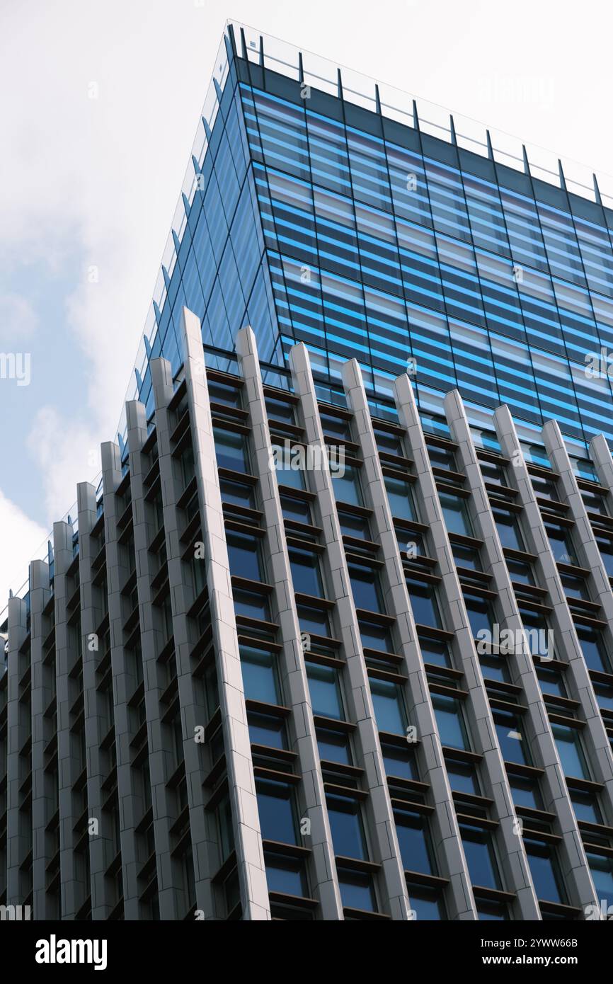 One Fen Court Building, commercial skyscraper on Fenchurch Street, City ...