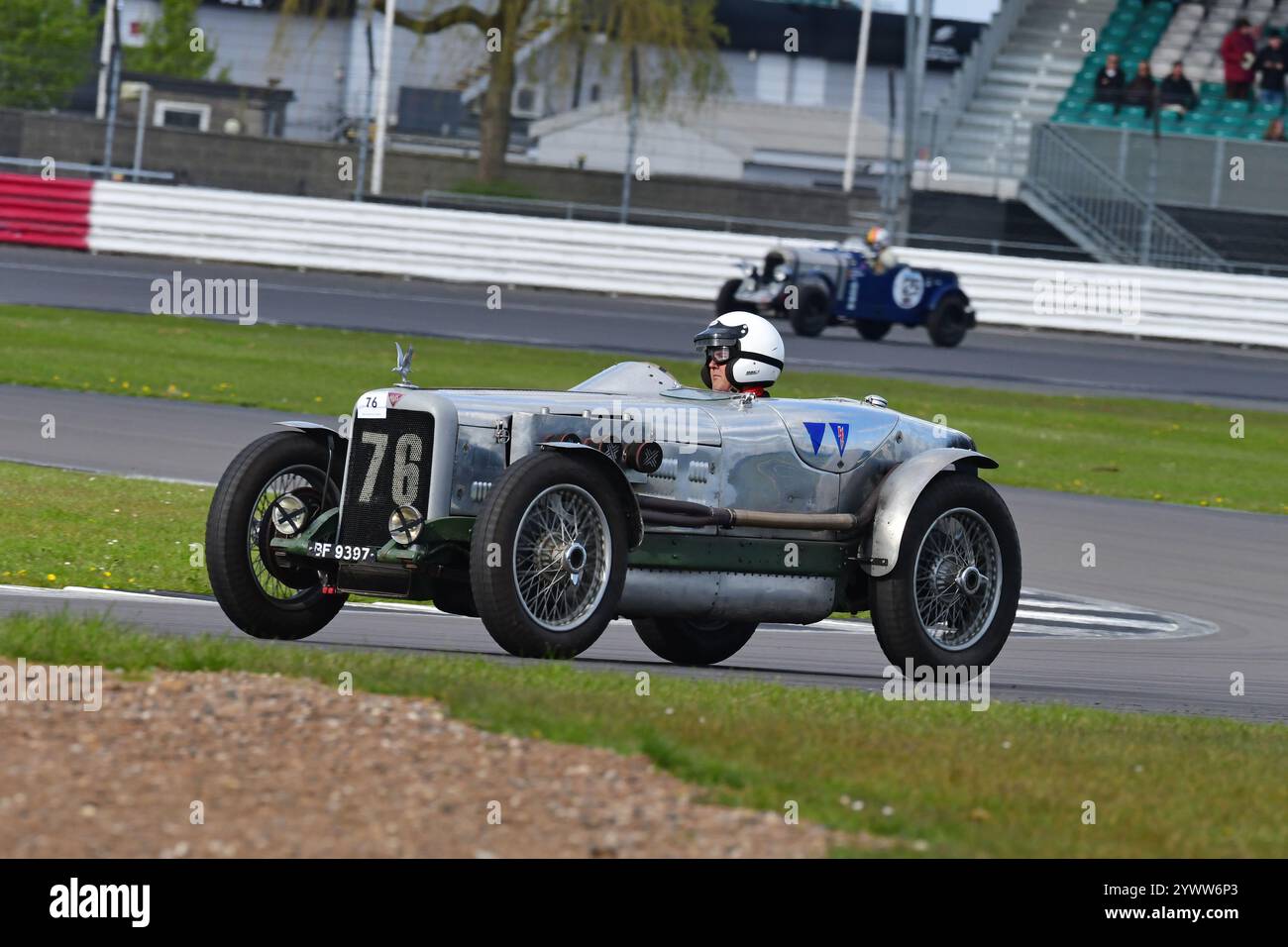 Fast handicap race for pre war cars hi-res stock photography and images ...