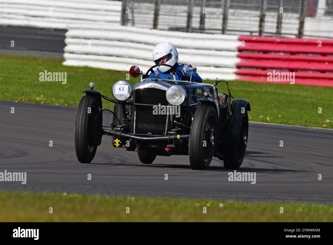 Fast handicap race for pre war cars hi-res stock photography and images ...