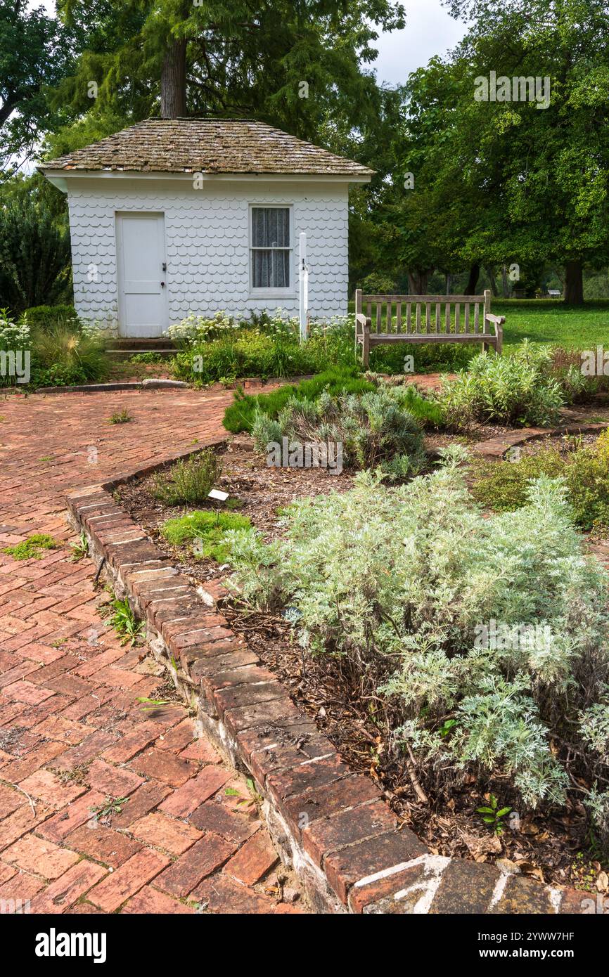 18th century garden design hi-res stock photography and images - Alamy