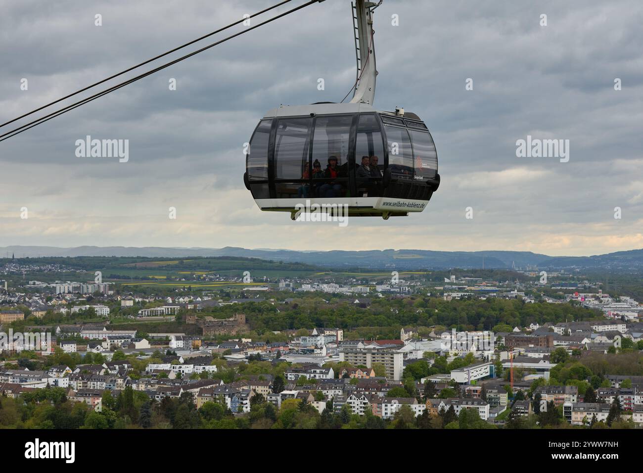 Seilbahn am +Saturday+ (27.12.2024) in Koblenz Foto: Thomas Wieck Stock ...