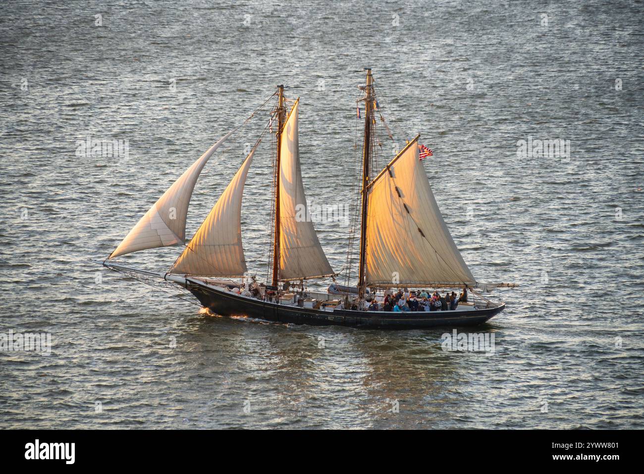 The Lettie G. Howard sails Lake Erie, Pennsylvania, Historic Ship on ...