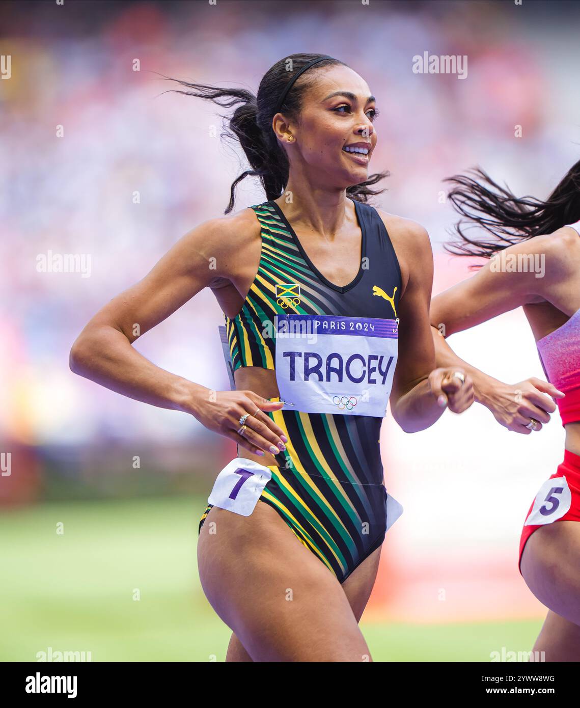 Adelle Tracey participating in the 800 meters at the Paris 2024 Olympic ...