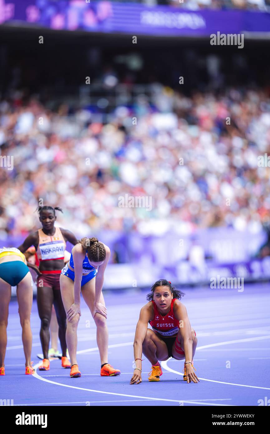 Audrey Werro participating in the 800 meters at the Paris 2024 Olympic ...