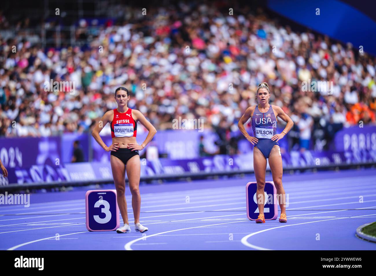 Allie Wilson participating in the 800 meters at the Paris 2024 Olympic ...