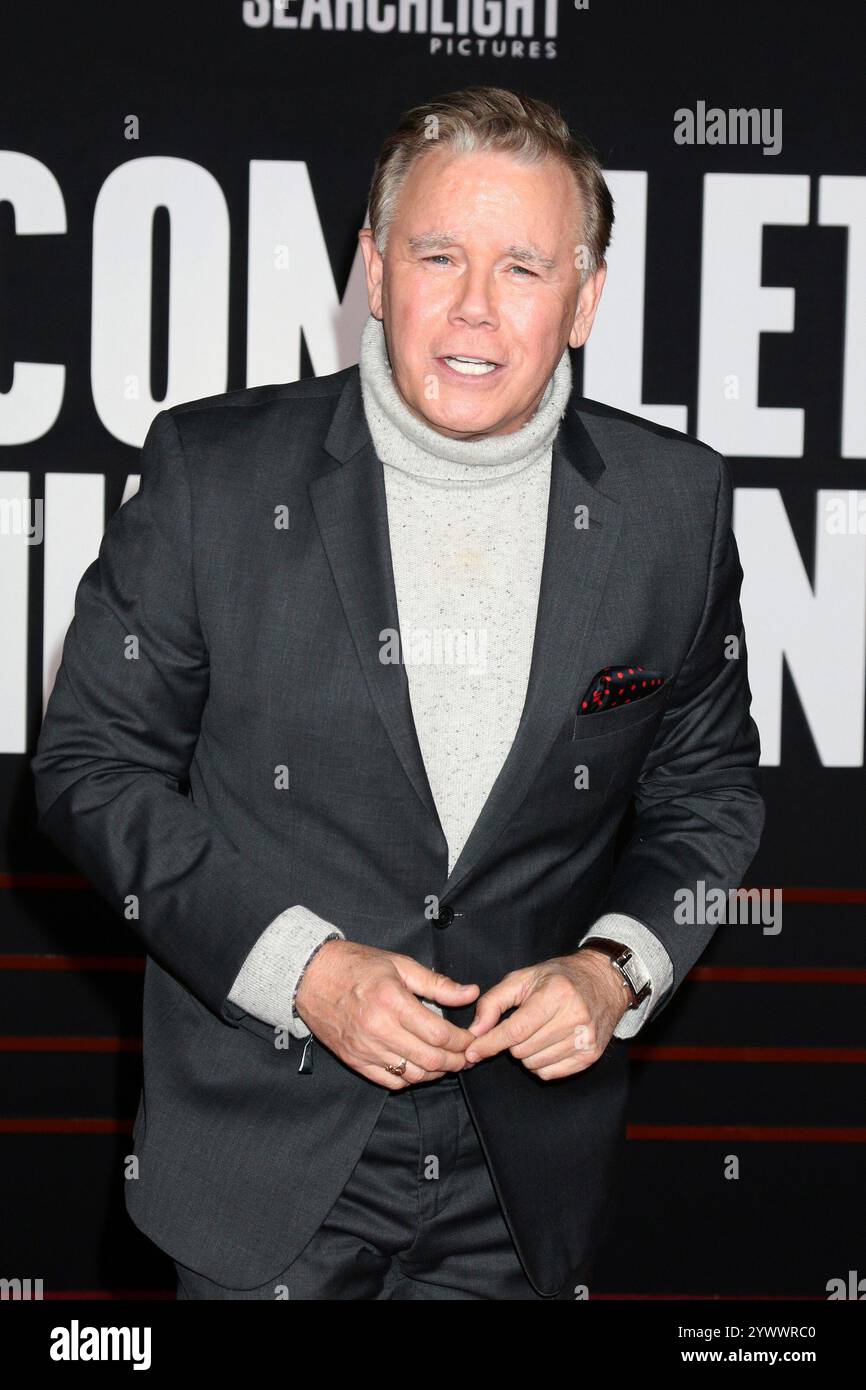 Ca. 10th Dec, 2024. Spencer Garrett at arrivals for A COMPLETE UNKNOWN ...