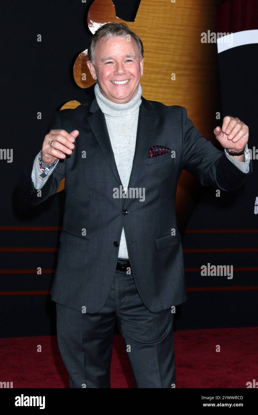 Ca. 10th Dec, 2024. Spencer Garrett at arrivals for A COMPLETE UNKNOWN ...