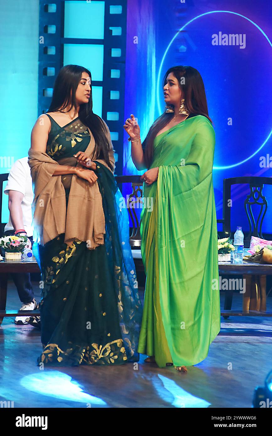 Actress paoli Dam and Ritavari Chakraborty at the Closing ceremony 30th ...
