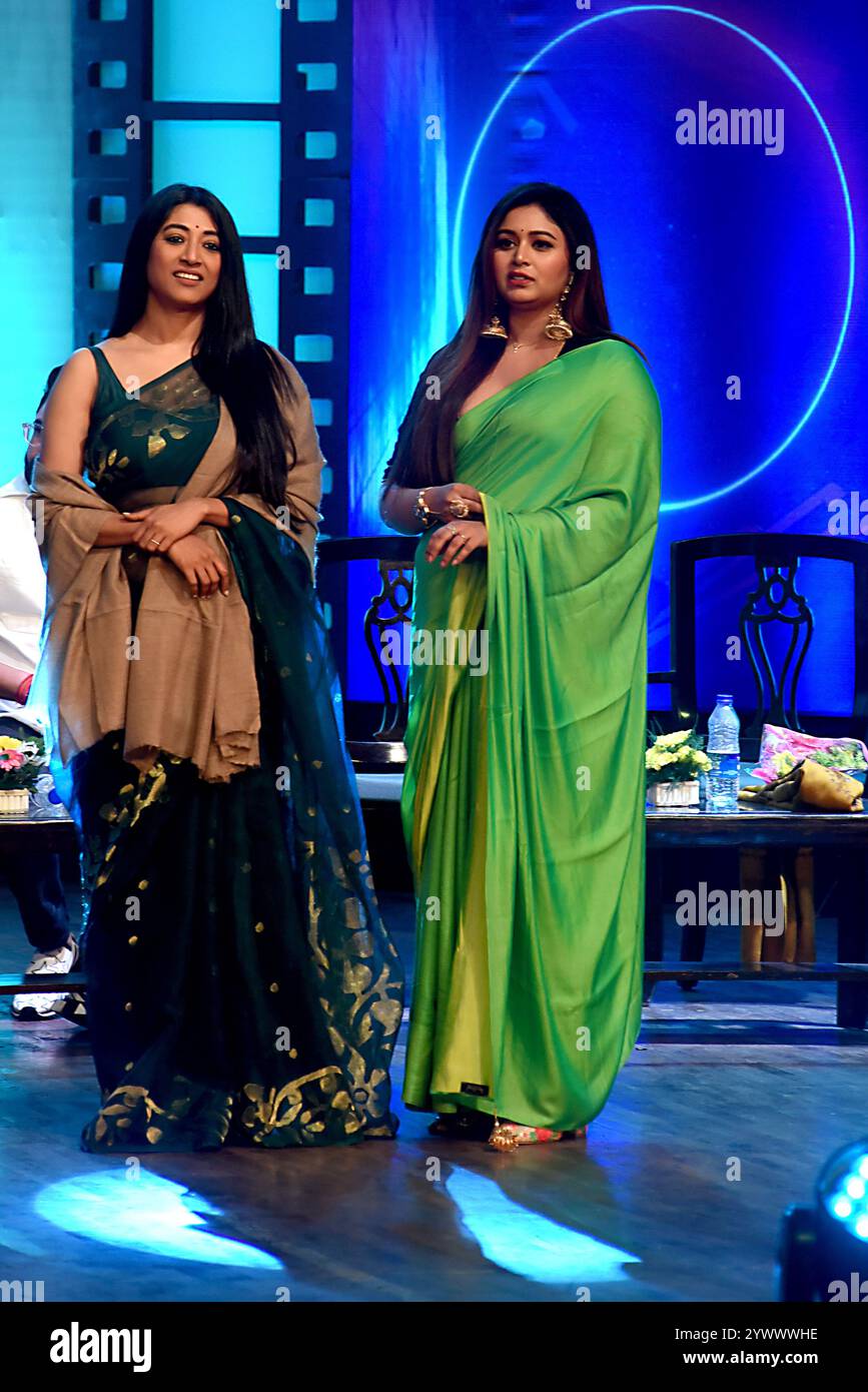 Actress paoli Dam and Ritavari Chakraborty at the Closing ceremony 30th ...