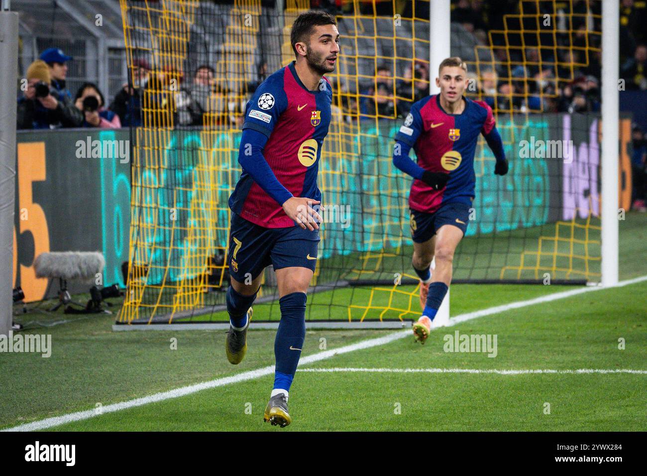 Ferran TORRES of Barcelona celebrate his goal with Fermin LOPEZ of ...