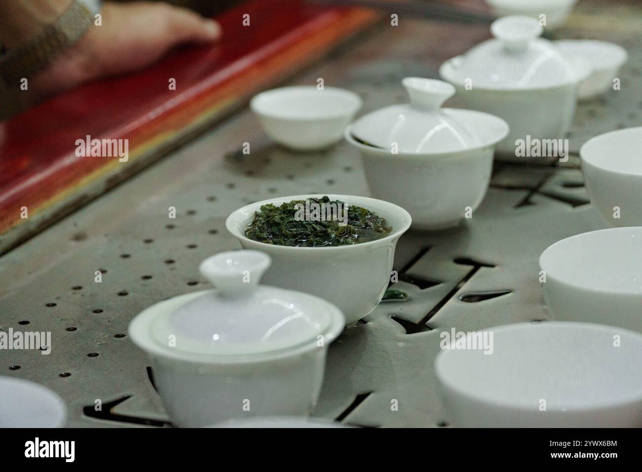 The Art of Tea Preparation Using Elegant Traditional Chinese Teaware ...