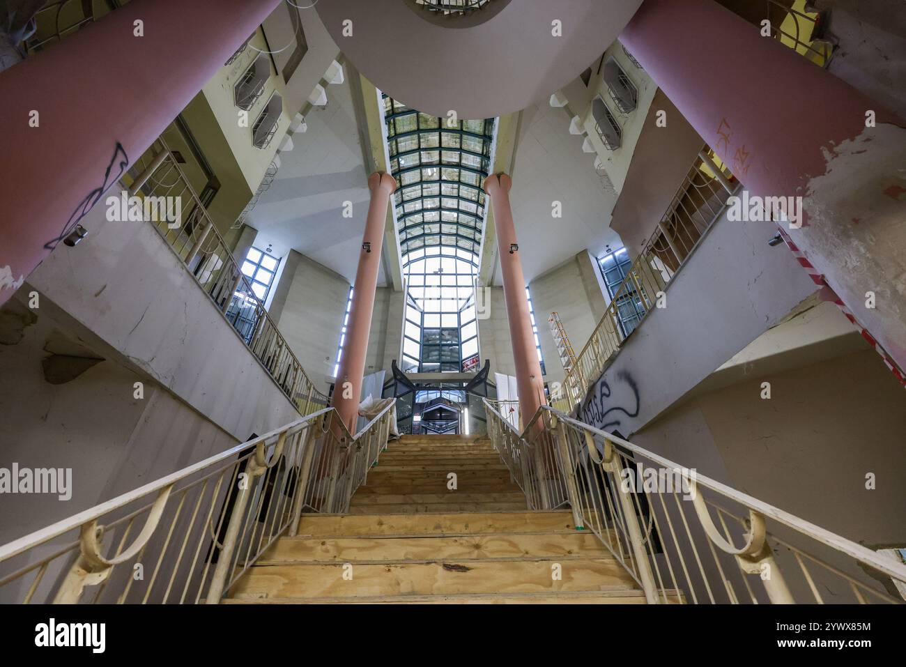 Underground substation hi-res stock photography and images - Alamy