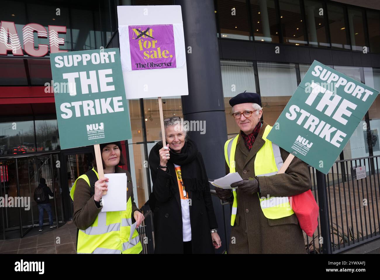 Members of the National Union of Journalists (NUJ) from the Guardian ...
