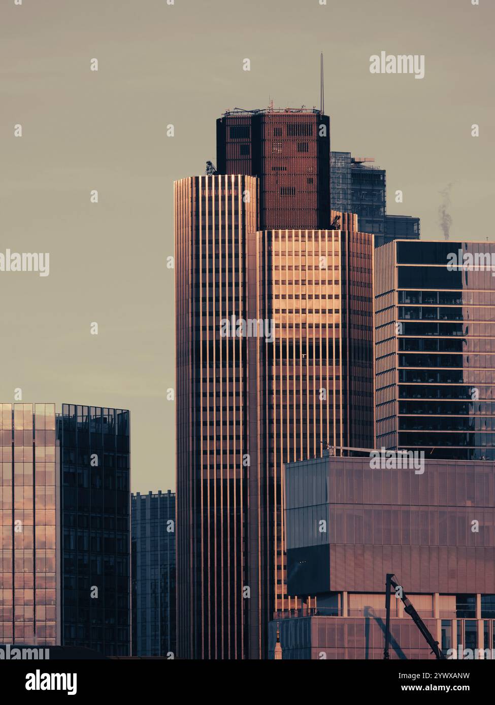 The tower 42 skyscraper hi-res stock photography and images - Alamy