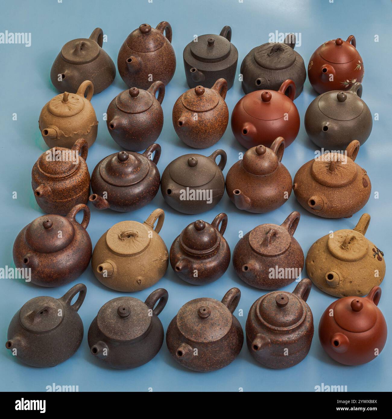Unique teapots hi-res stock photography and images - Alamy