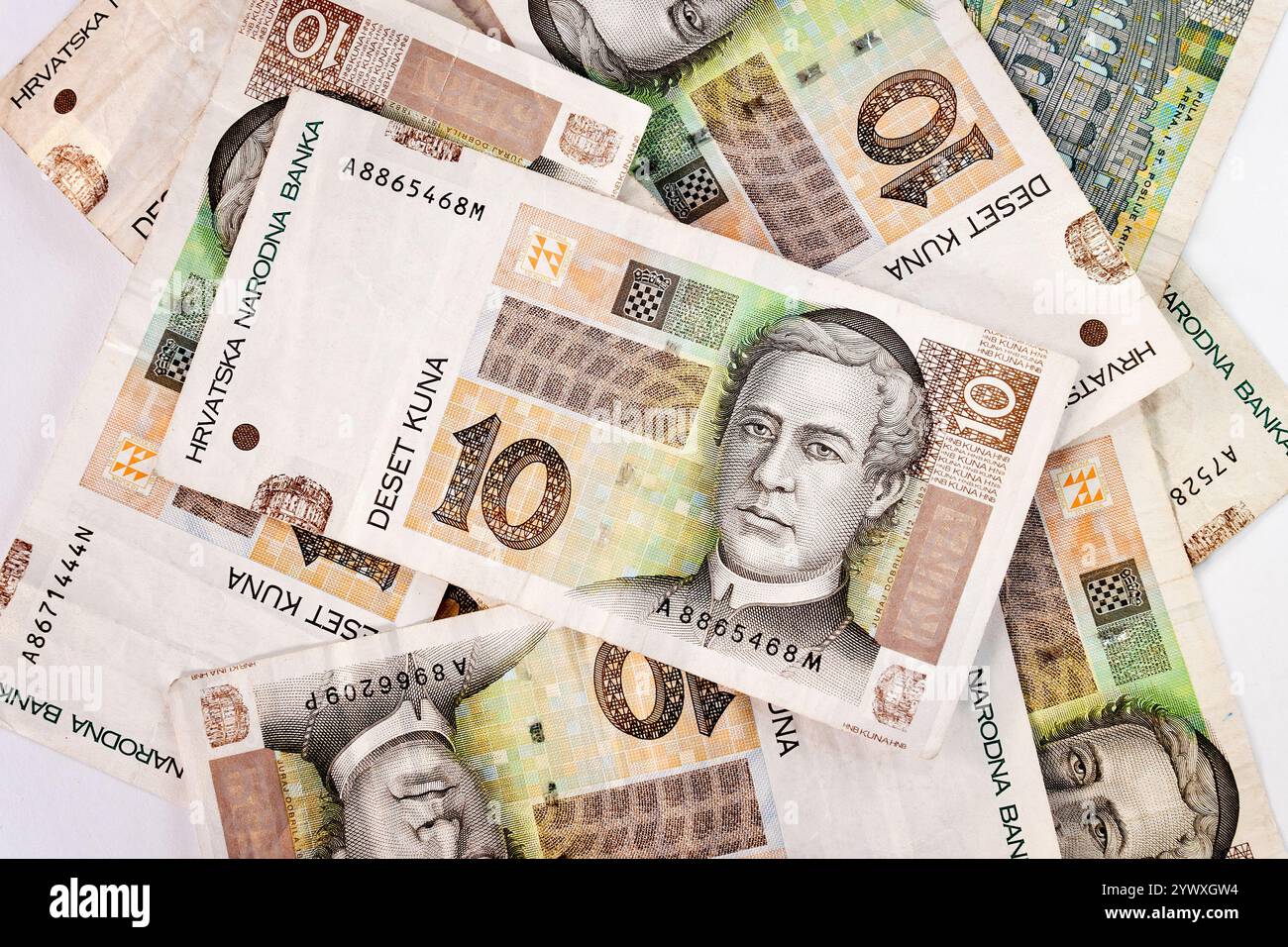 Pile of Croatian currency, banknotes of 10 kuna Stock Photo - Alamy