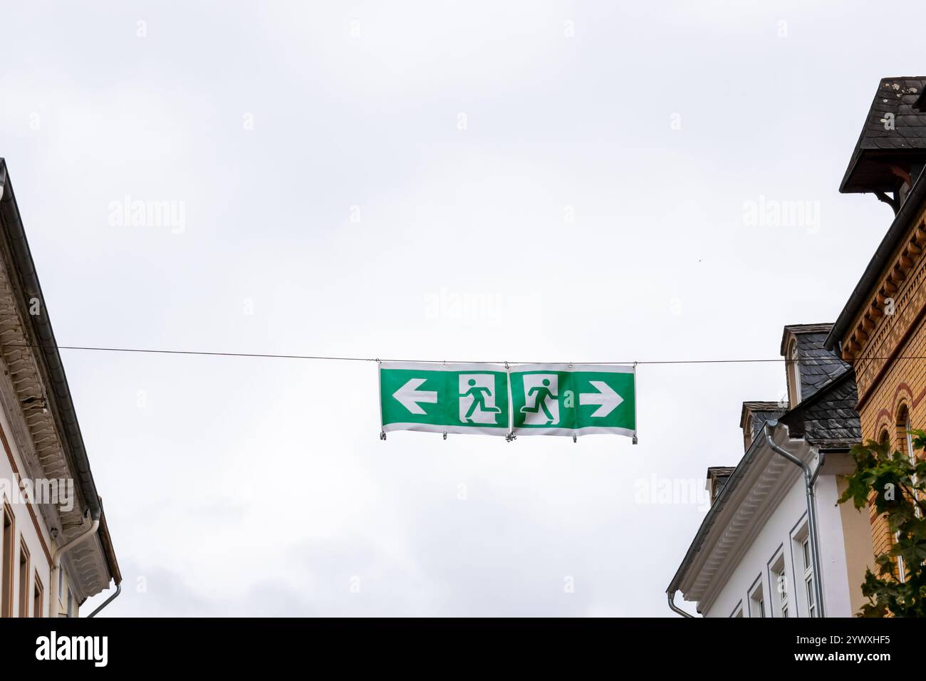 Exit sign on the street. Emergency information sign in big city Stock ...