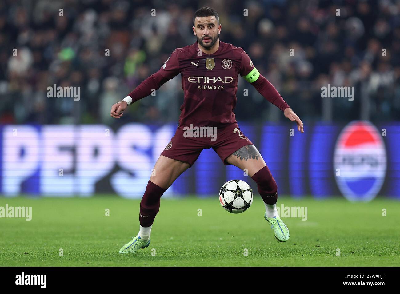 Torino, Italy. 11th Dec, 2024. Kyle Walker of Manchester City FC in ...