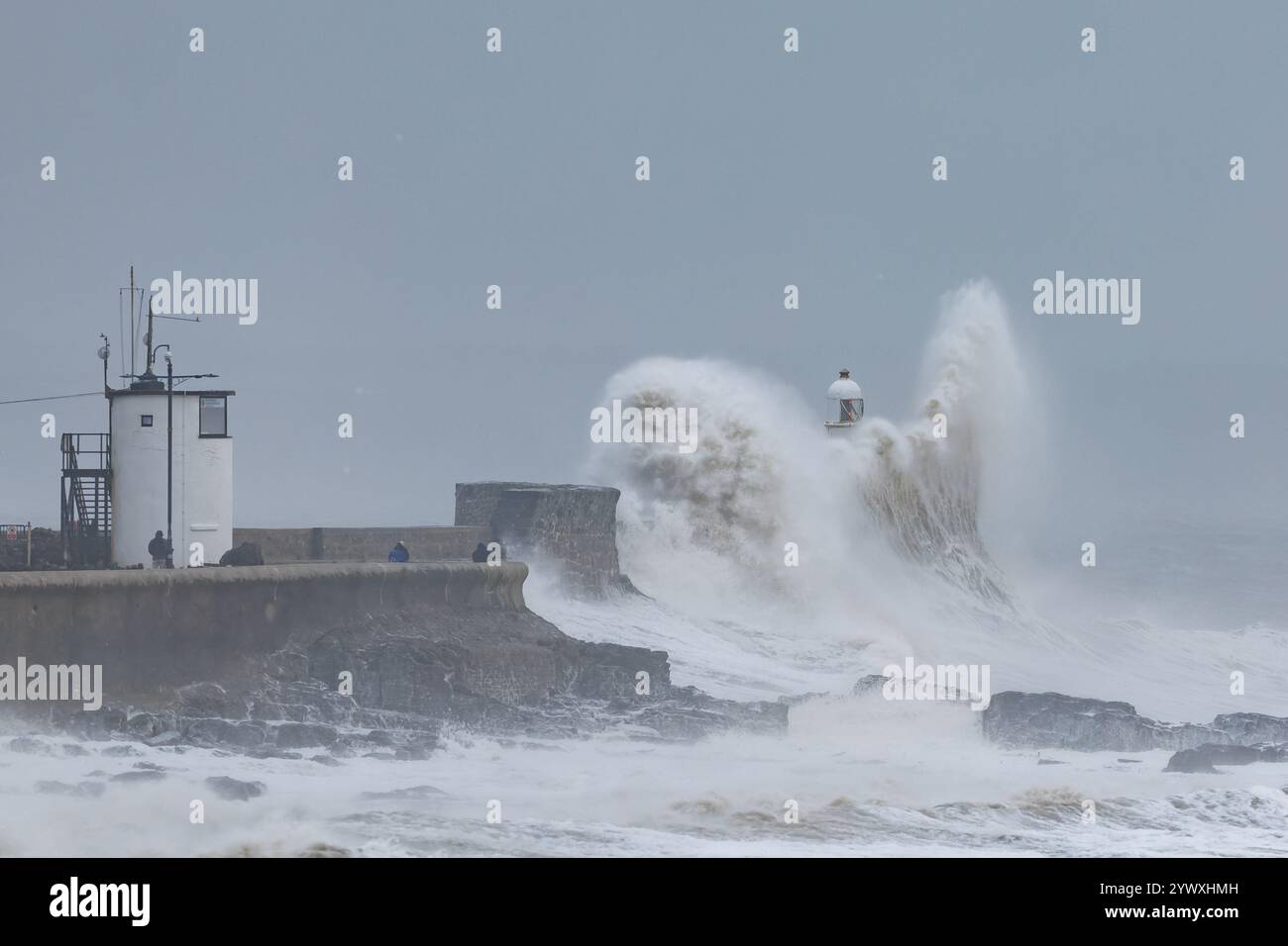 Porthcawl storm, the sea front getting battered by the waves Stock ...