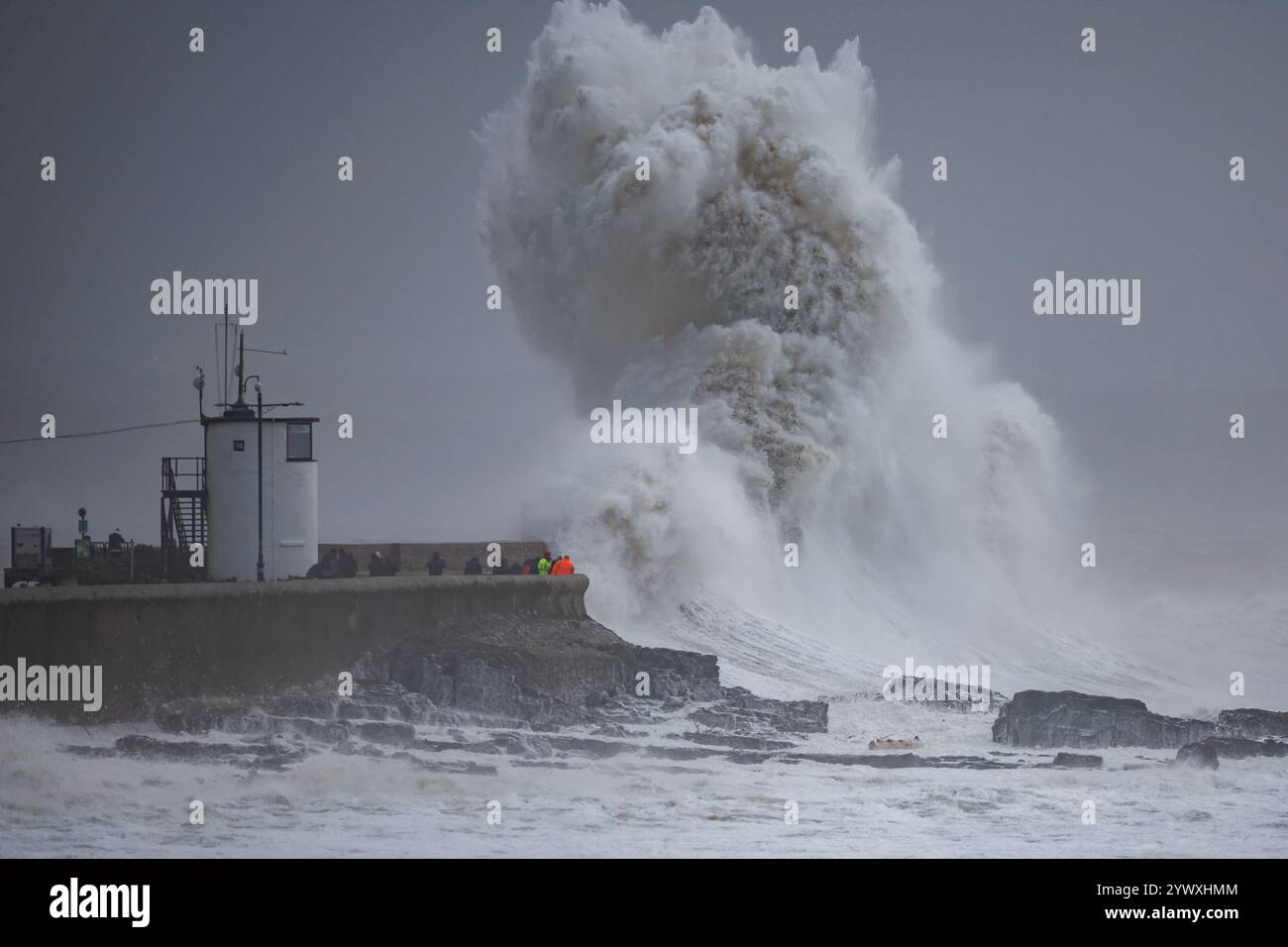 Storm darragh flooding hi-res stock photography and images - Alamy