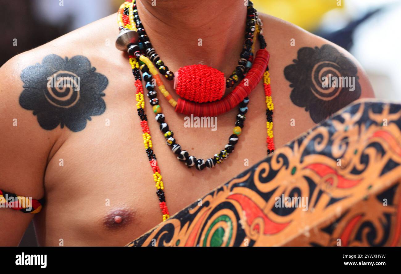 SARAWAK MALAISYA 12/12/24 .The Ibans or Sea Dayaks are an Austronesian ...