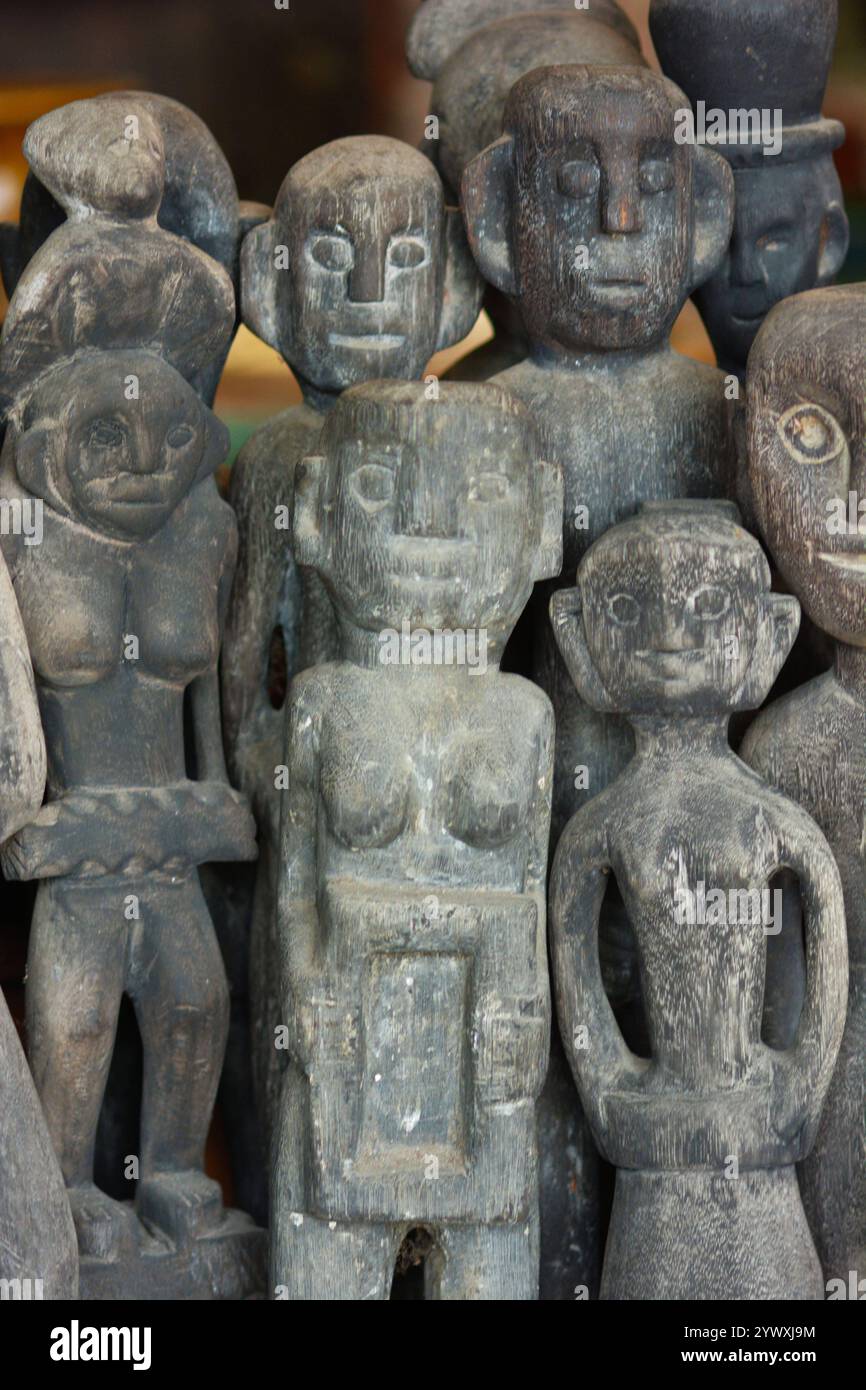 SARAWAK MALAISYA 12/12/24 .The Ibans or Sea Dayaks are an Austronesian ...