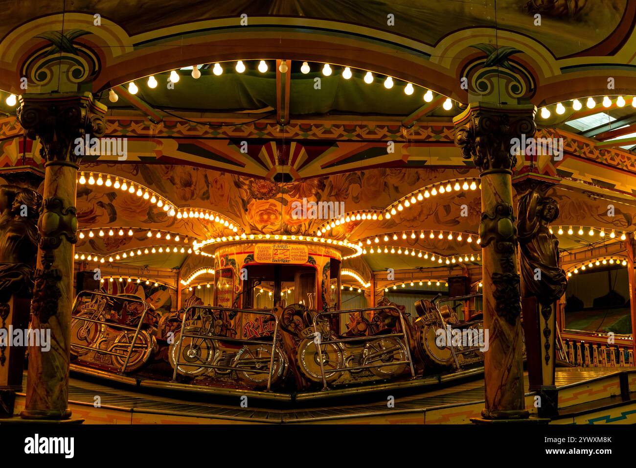 Fairground heritage trust hi-res stock photography and images - Alamy